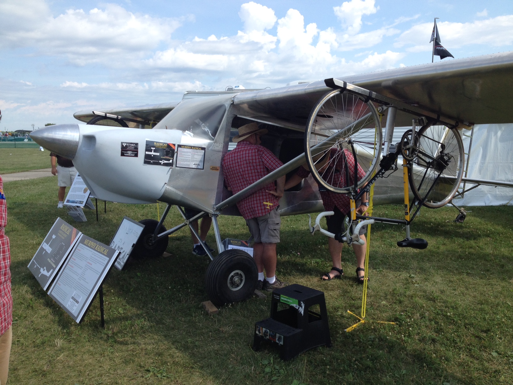 Murphy Unveils the Radical - Canadian Aviator Magazine