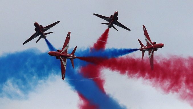 Red Arrows Plan Canadian Shows - Canadian Aviator Magazine