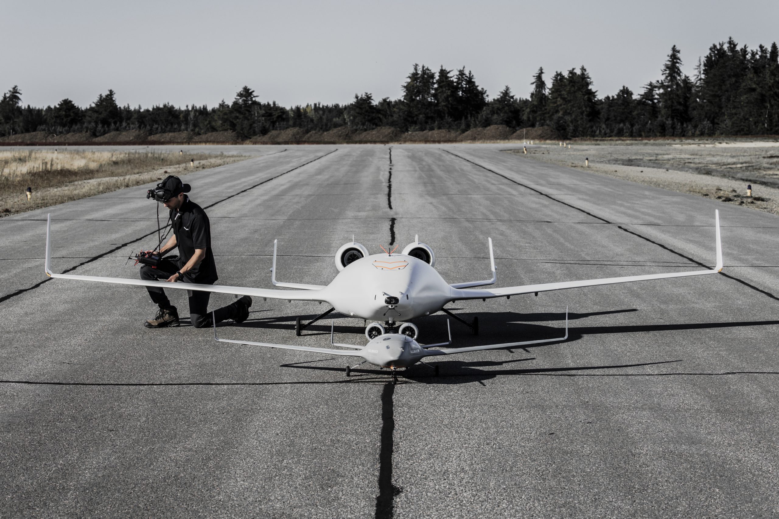 Bombardier Teams Up with UVic, Quaternion Aerospace - Canadian Aviator ...